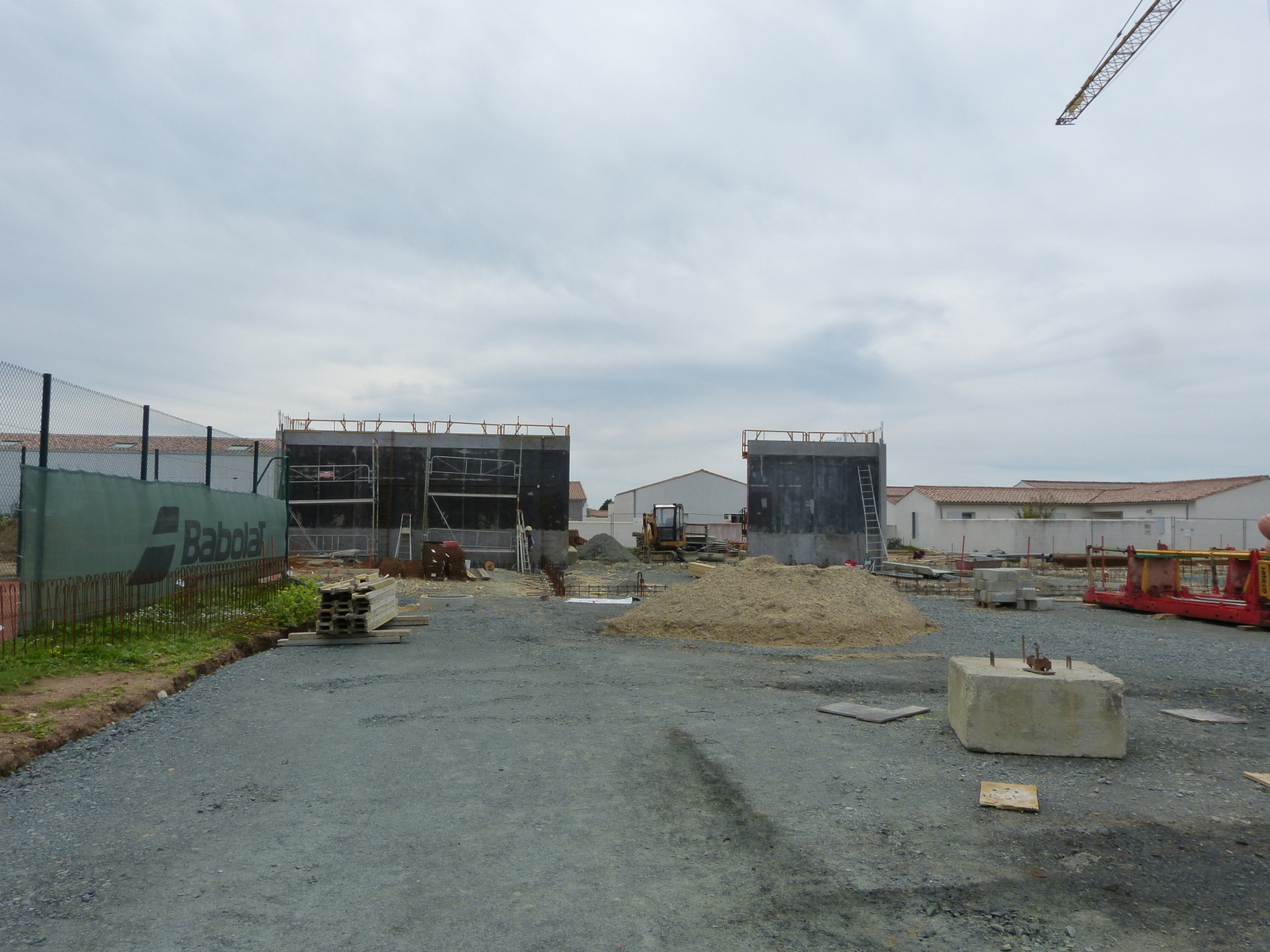 Loix – Futur complexe sportif – Chroniques ordinaires des petits ...